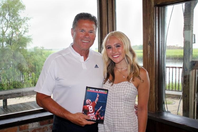 BELUE BOOK VALUE: Championship-winning Georgia QB signs books at ...