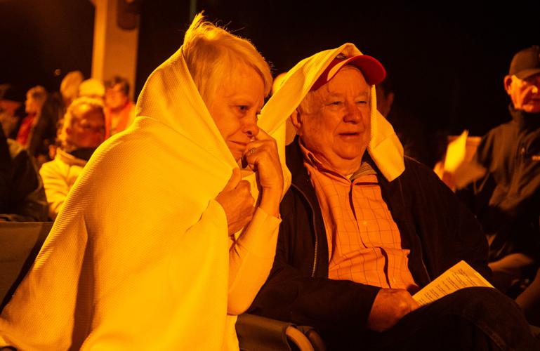 Crowd celebrates Easter Sunday at dawn ceremony | Local News ...