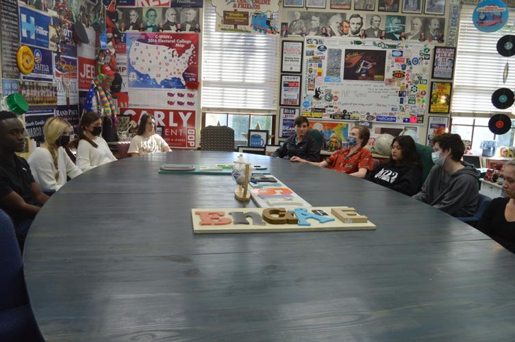 Harkness table stimulates classroom conversations | Local News ...