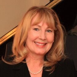 Elizabeth Atkins announces run for county commission | Local News ...