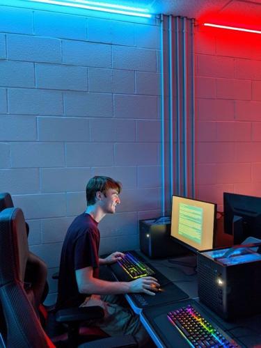 College opens esports lounge to serve new competitive video gaming club ...