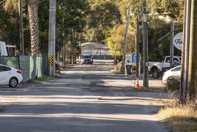 Finance committee to consider repaving, one-way of Arnold Road | Local ...