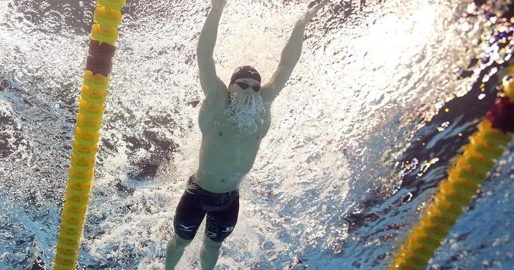 Mollie O’Callaghan sets a world record at the swimming worlds and ...
