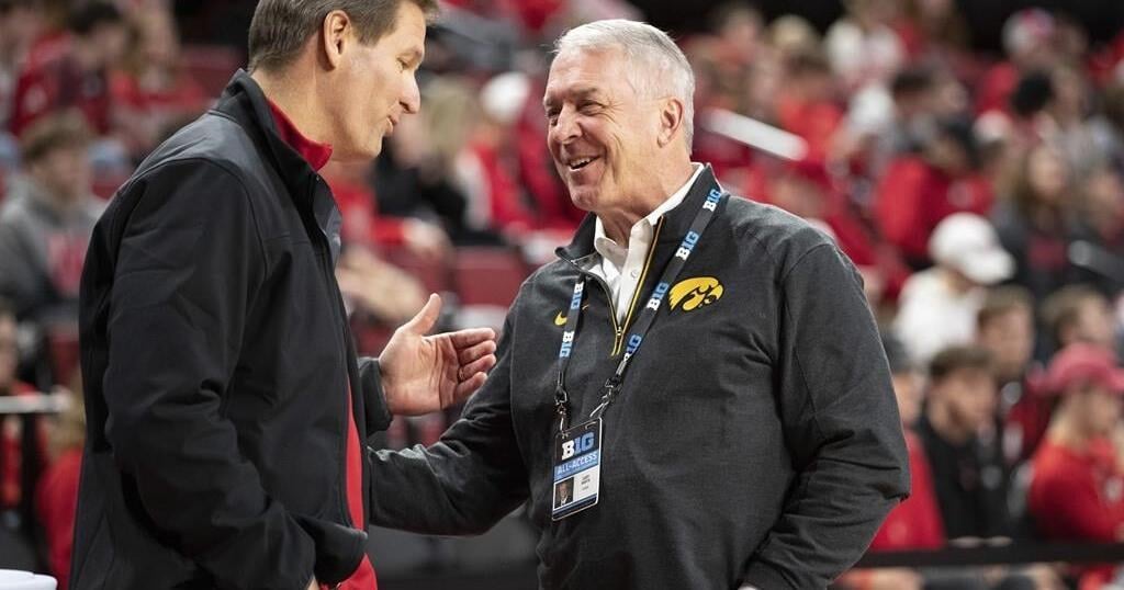 Iowa AD Gary Barta announces retirement after 17 years at Big Ten ...