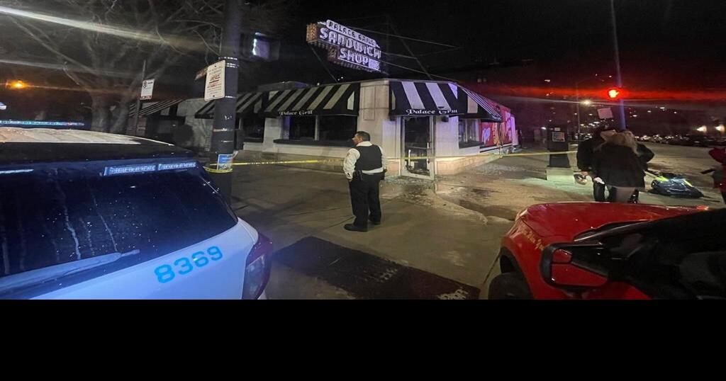 Fire causes extensive damage to iconic Chicago restaurant known for its ...