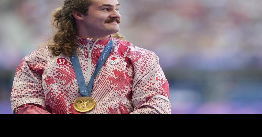 Summer McIntosh, Ethan Katzberg named Canada's flag-bearers | Olympics ...