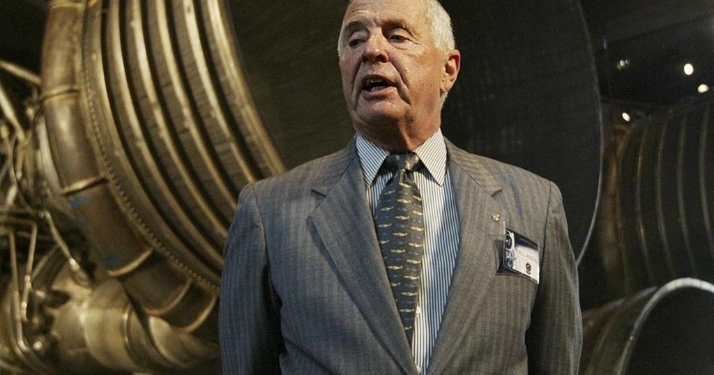 Former astronaut William Anders, who took iconic Earthrise photo ...