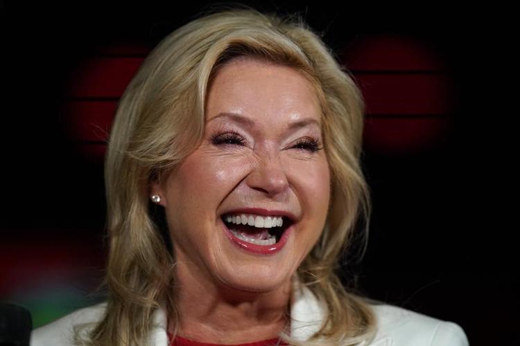 Bonnie Crombie declared new Ontario Liberal leader after three rounds ...