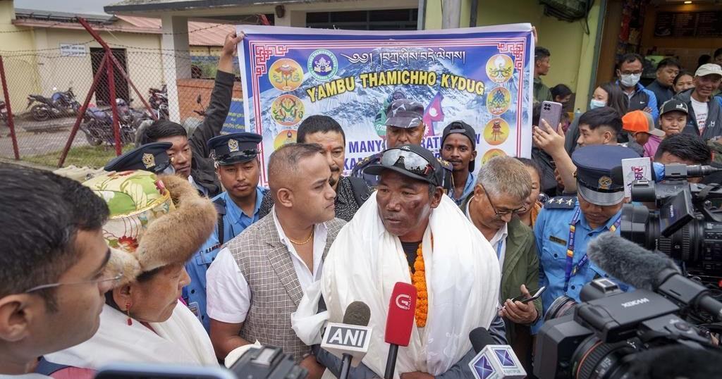 Sherpa guide who climbed Mount Everest a record 28 times says he's not ...