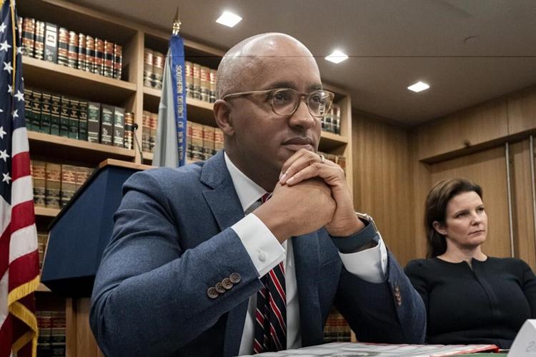 Federal prosecutor in NY issues call for whistleblowers in bid to ...