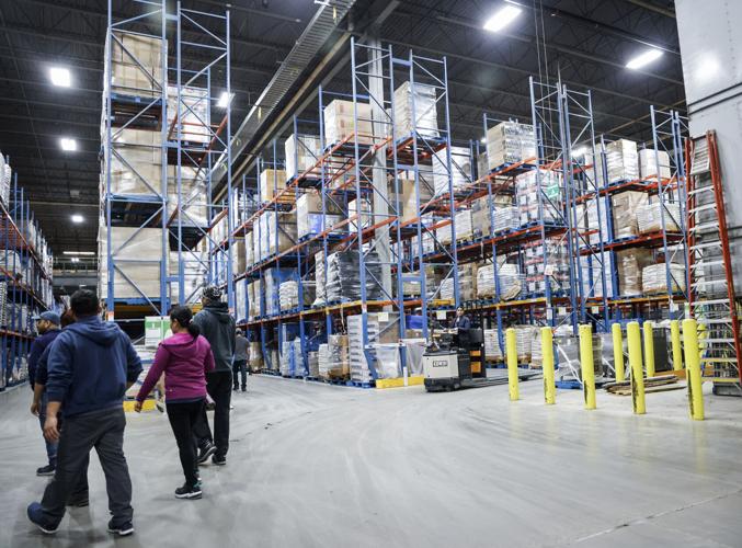 Walmart adding robots to warehouses | | thecanadianpressnews.ca