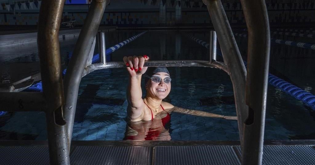 Swimmer Ali Truwit makes Paralympics a year after losing lower leg in ...