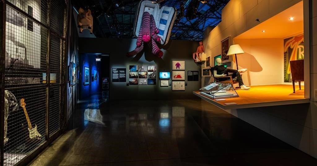 Pink Floyd showcases its 'Dark Side' as immersive exhibit rolls into ...