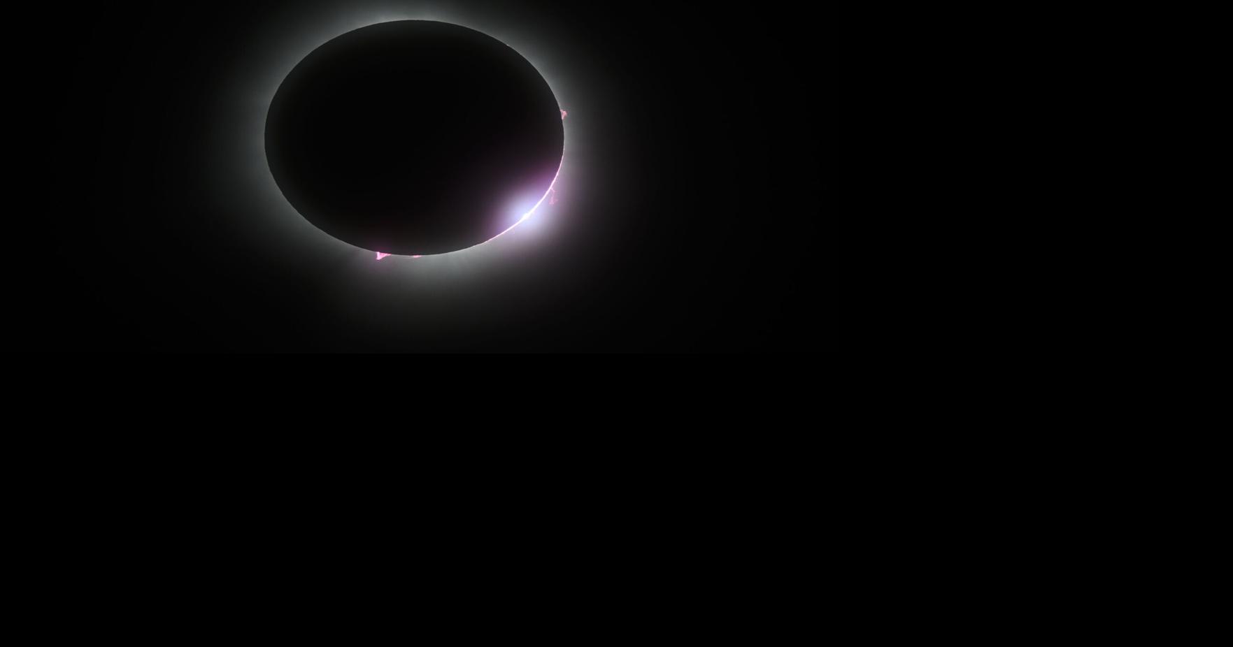 'Like magic': Total solar eclipse moves across parts of Canada, crowds ...