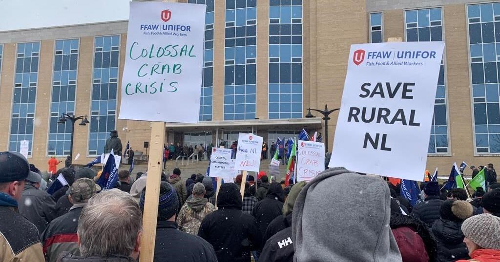 For rural Newfoundland mayors, crab fishery standoff hits like the cod ...