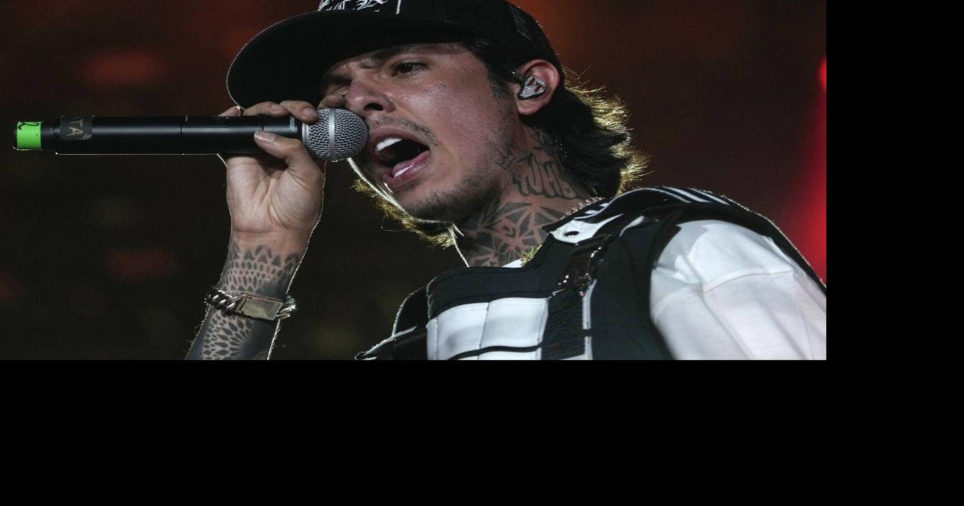 Mexico offers protection to famed singer after drug cartel death ...