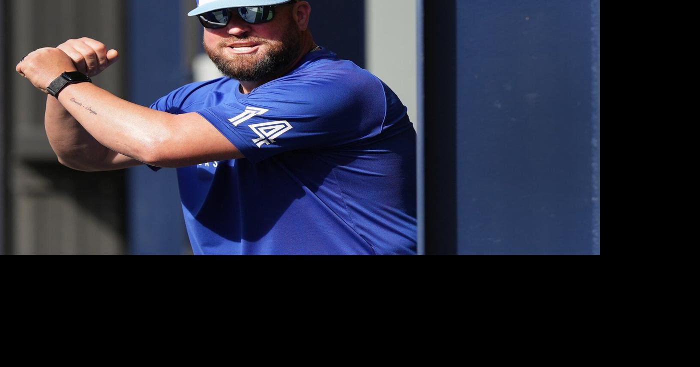 Bunting competition in spring training pays off for Jays in 5-3 win ...