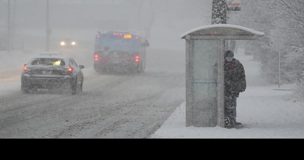 Environment Canada issues snowfall, extreme cold warnings for two ...