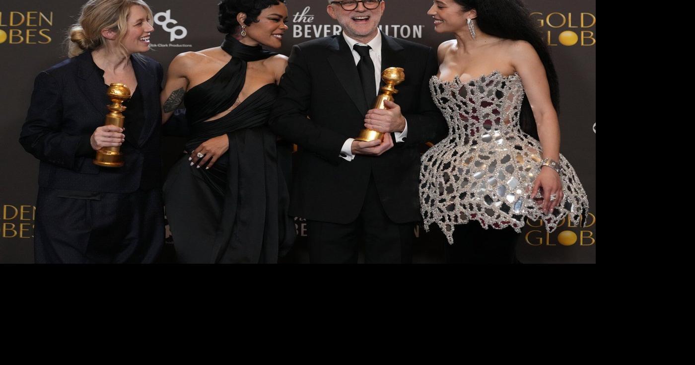 At the NBR Awards, emotional speeches by Jafar Panahi and Ryan Coogler ...