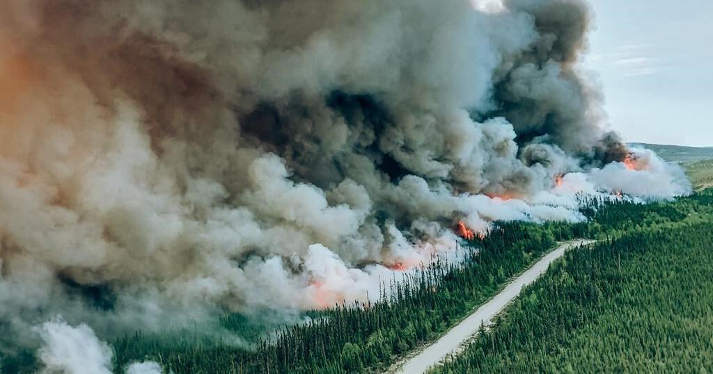 Quebec wildfires: Cree community orders evacuation due to heavy smoke ...