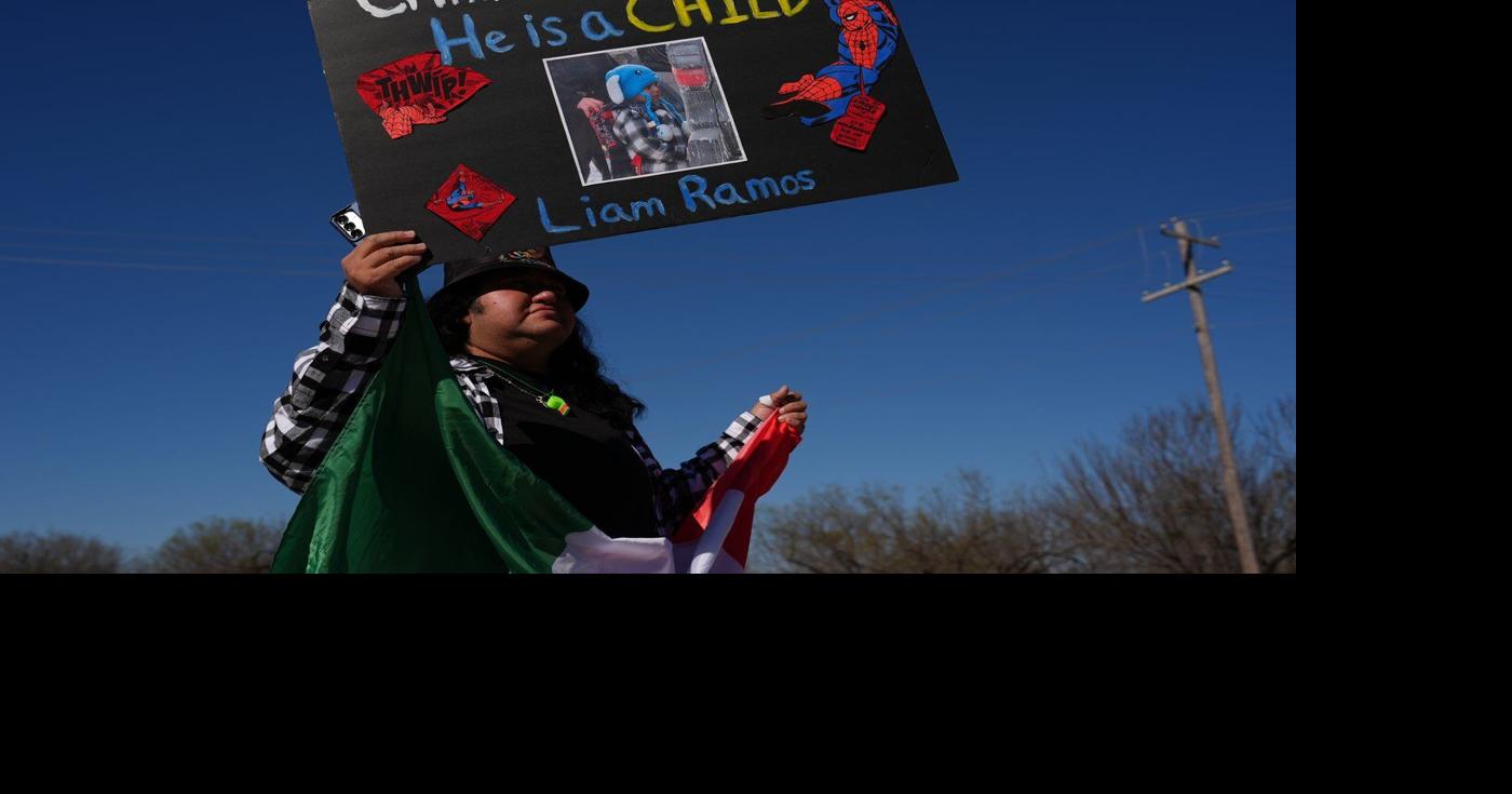 Democrats visit 5-year-old detained in Minneapolis, in case that has ...