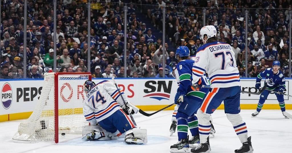 B.C.'s David Eby, Alberta's Danielle Smith watch Oilers-Canucks playoff ...