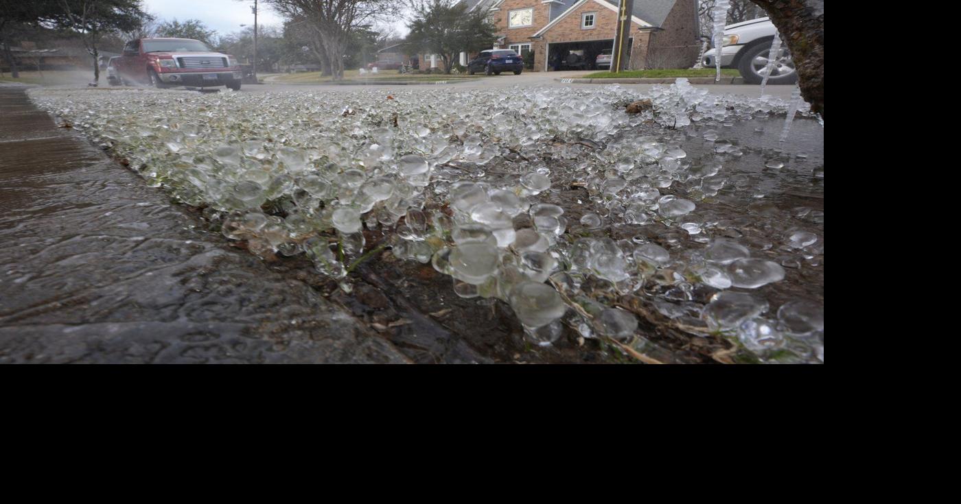 A powerful winter storm's heavy snow and sleet cancels flights and closes schools across US ...