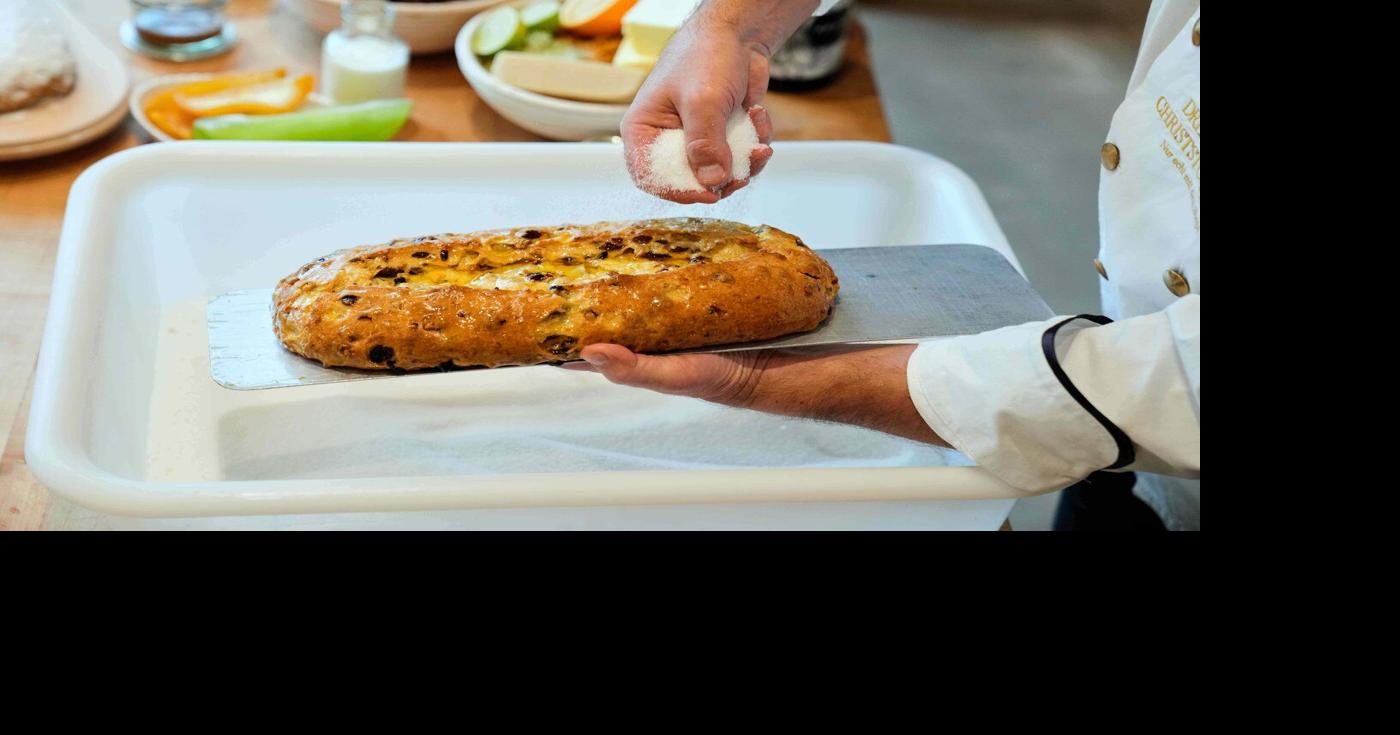 German bakers bring Christmas specialty to life with rich tradition and ...