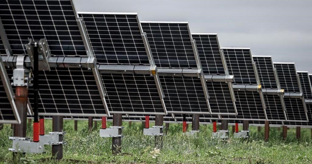 Renewable energy workers say Alberta's pause will wipe out season of ...