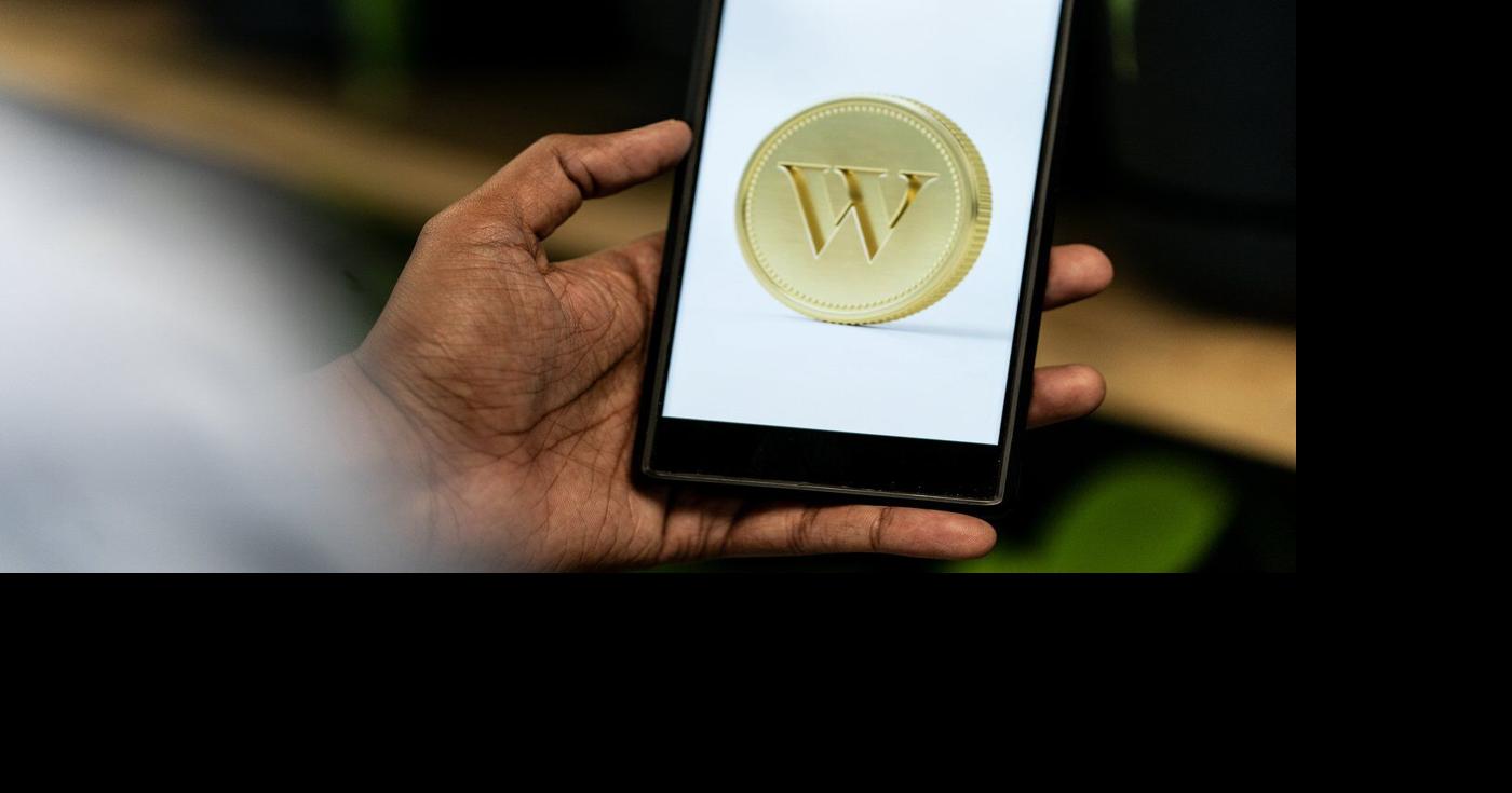 Wealthsimple launching credit card, lines of credit in push to take on ...