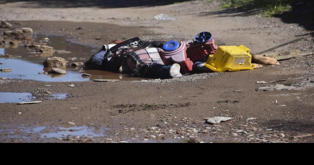 At least 30 killed as factions of the Sinaloa Cartel clash in northern ...