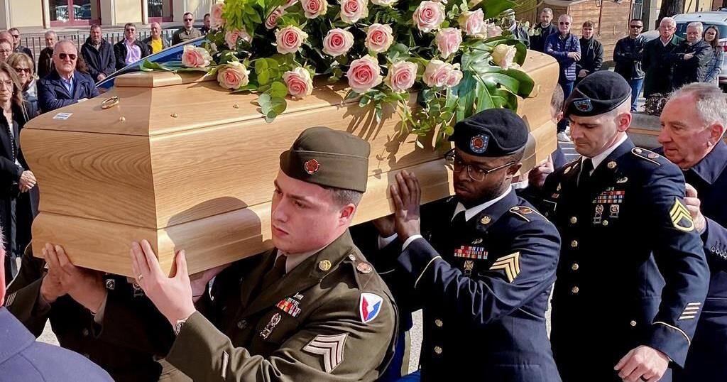 Italian woman who 'got back' stolen WWII birthday cake dies | World ...