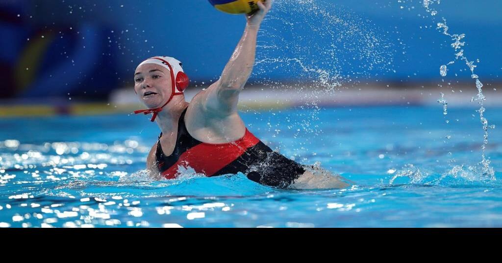 Canada beats South Africa 21-6 to advance to women's water polo ...
