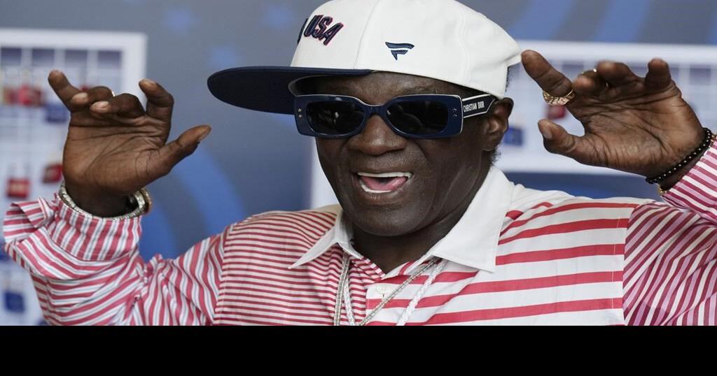 Flavor Flav is soaking up his 1st Olympic experience cheering on the US ...