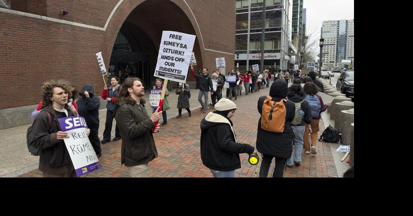 Detained Tufts student seeking transfer says asthma attacks worsened in ...