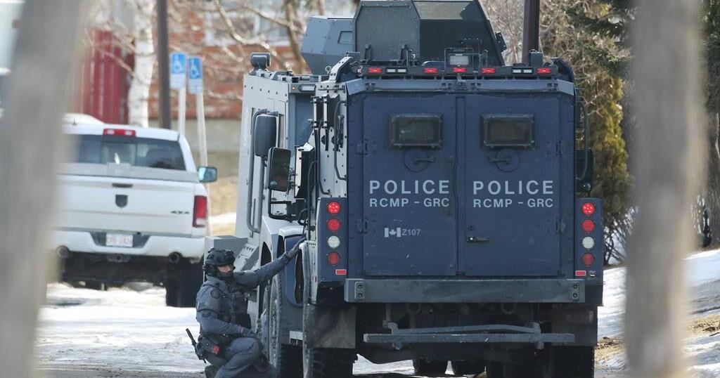 Alberta to review 30-hour Calgary police standoff that left barricaded ...