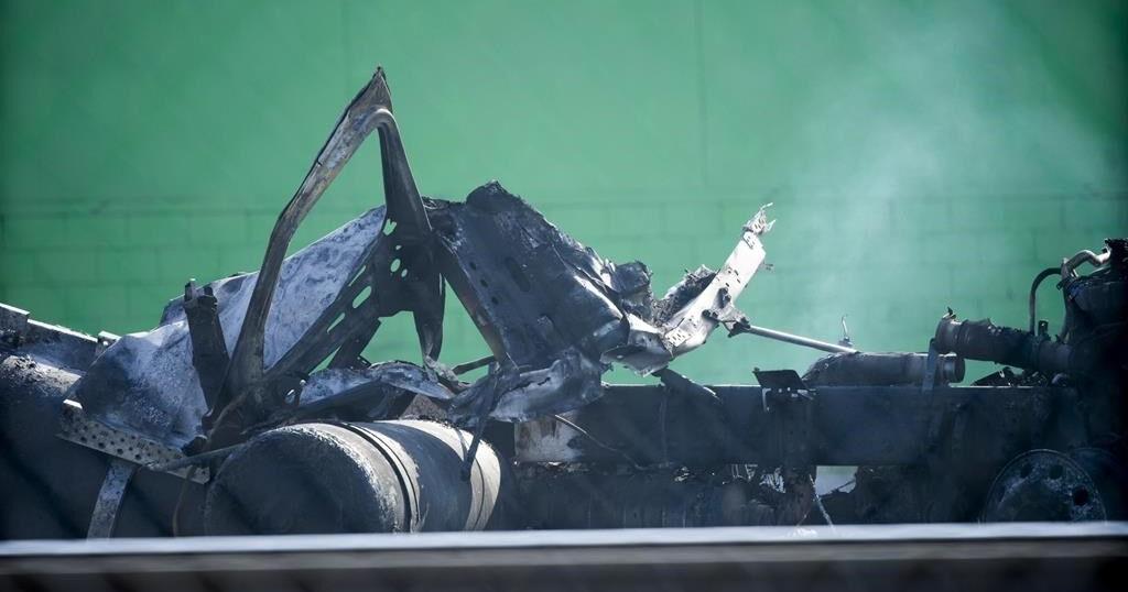 9 Los Angeles firefighters injured after burning truck's fuel tank ...