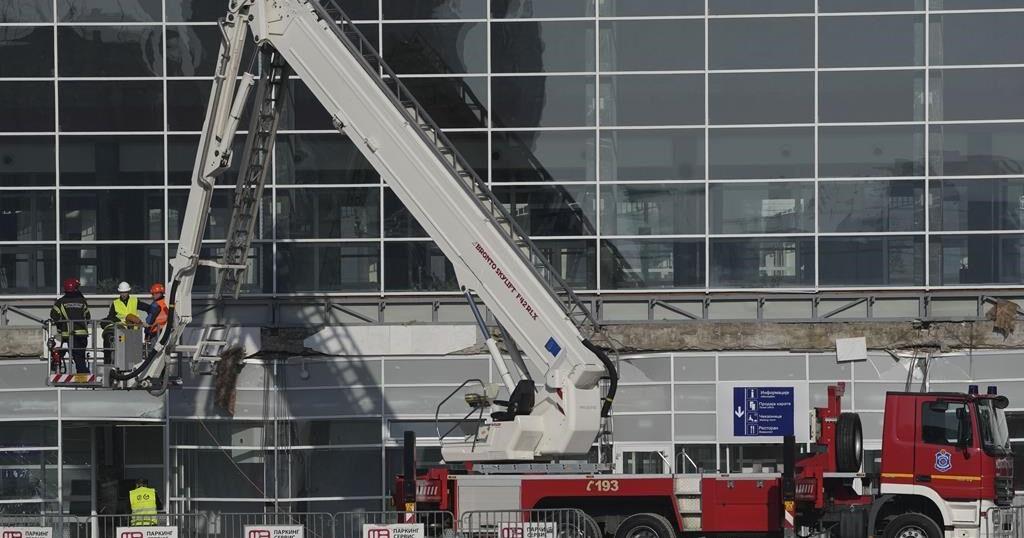 Hundreds hold vigil for victims of roof collapse in northern Serbian ...