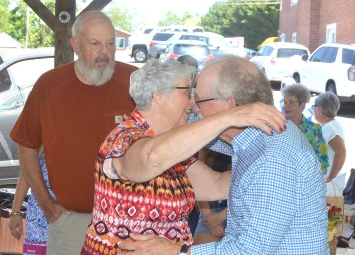 Dr. Worrell retires after 38 years | News | thecarrollnews.com