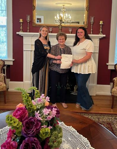Student volunteers help raise funds for Hale-Wilkinson-Carter Home ...