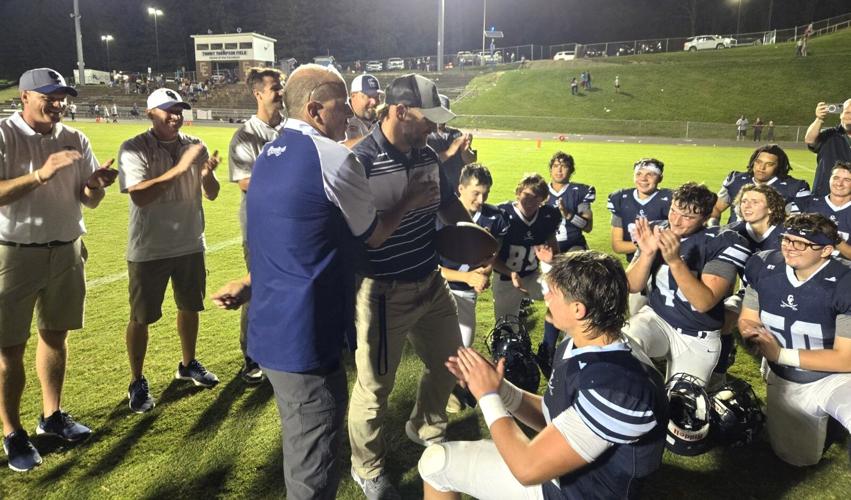 Smoot sensational as Cavs dump Grundy | Sports | thecarrollnews.com