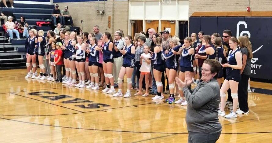 Carroll volleyball records 10th win on Family Night | Sports ...