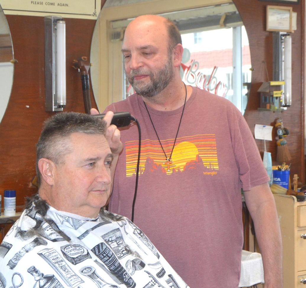 Worrell's Barber Shop closing Jan. 26 | News | thecarrollnews.com