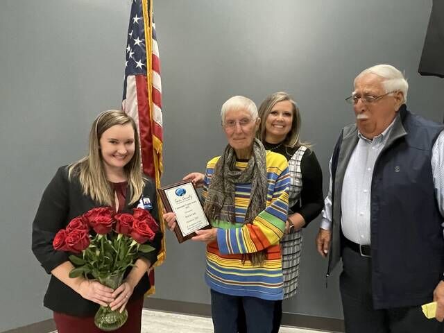 Twin County Chamber presents awards | Local News | thecarrollnews.com