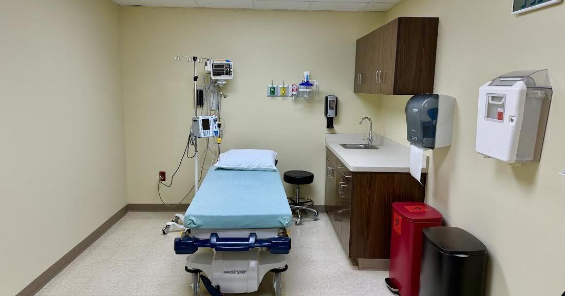 Stuart Community Hospital opens doors with ribbon cutting | Hospital ...