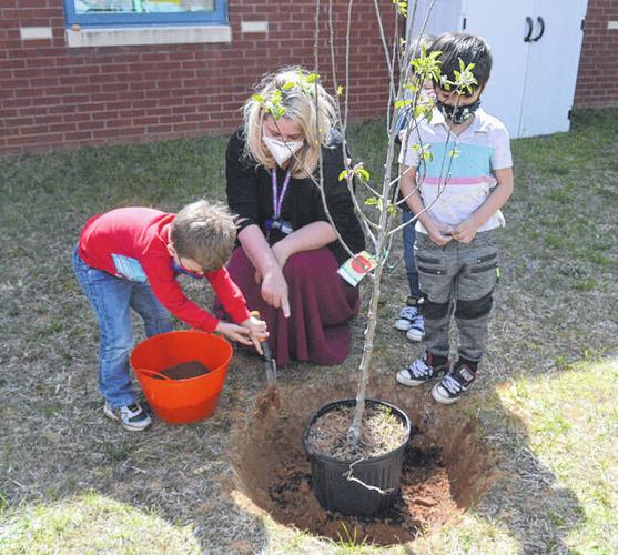 Making a Difference | Local News | thecarrollnews.com