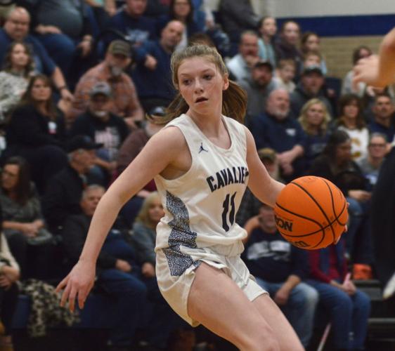 Lady Cavs roll Floyd for district title | Sports | thecarrollnews.com