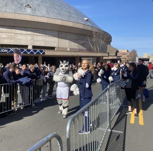 UConn sends men’s basketball off to Final Four | News | thechronicle.com