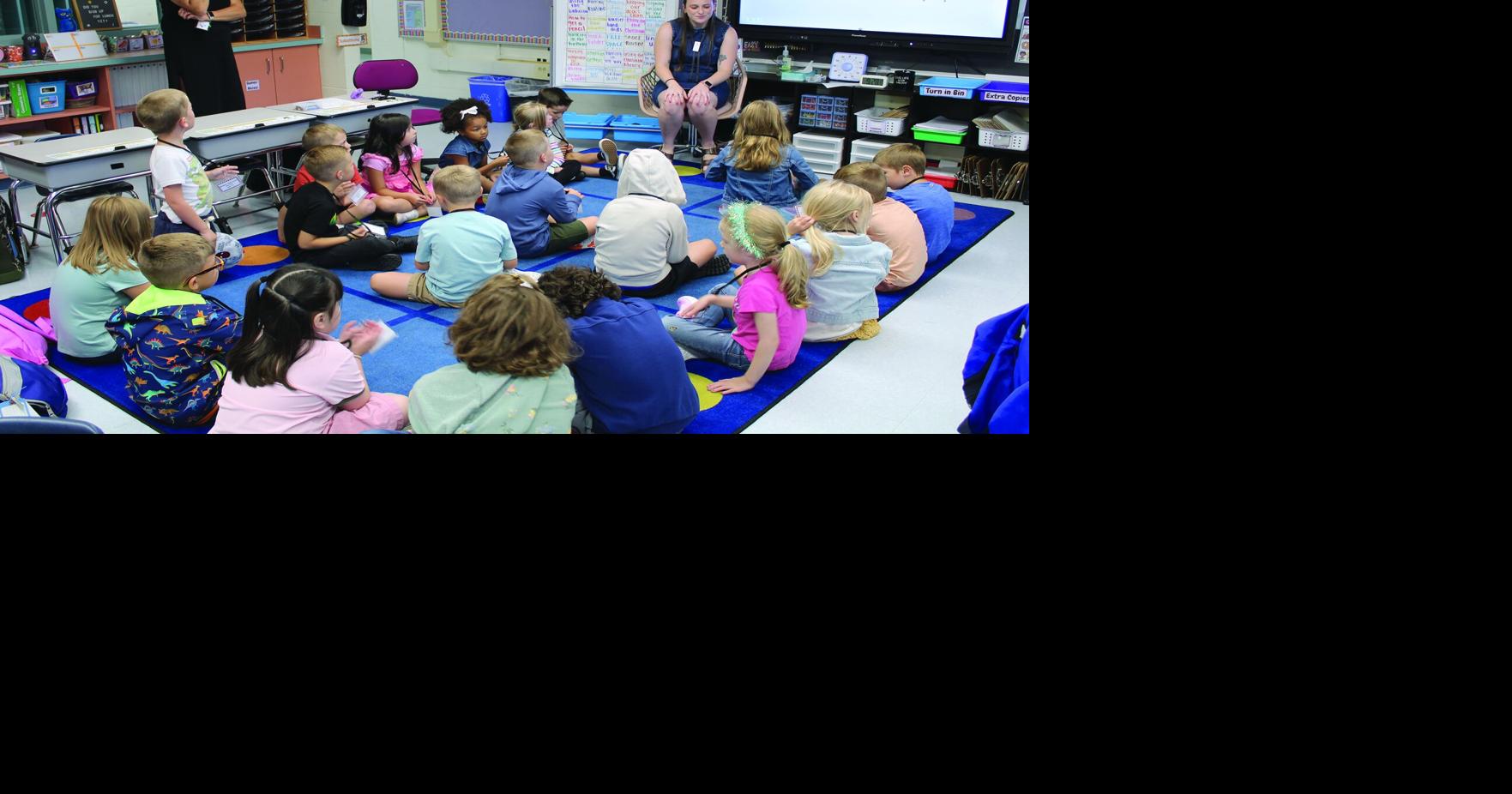 ‘Learn and Grow’: Coventry Public Schools welcomes back students | News ...