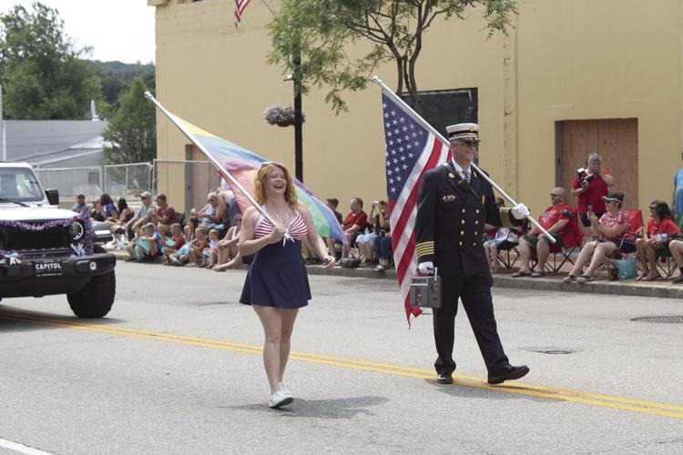 Here Comes The Boom: Parade draws out bigger crowds this year | News ...